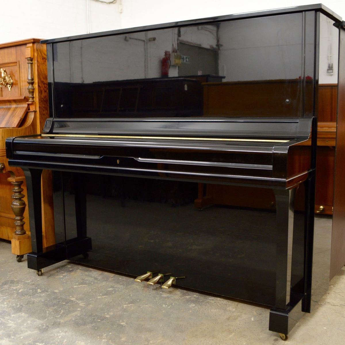 - SOLD - Yamaha U3 Gloss Finish – Shackleford Pianos