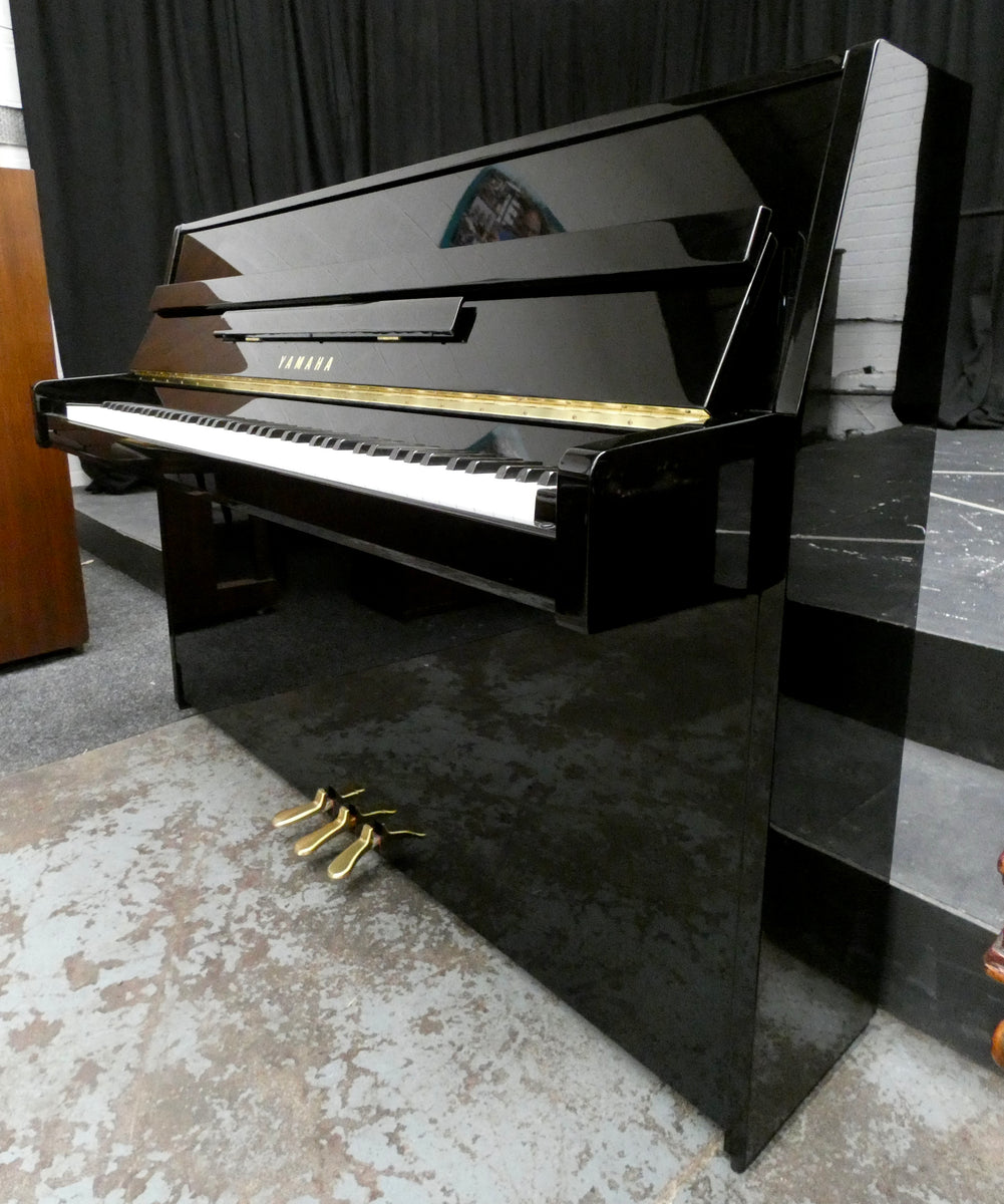 Yamaha b1 PE Upright Piano in Black High Gloss Finish – Shackleford Pianos