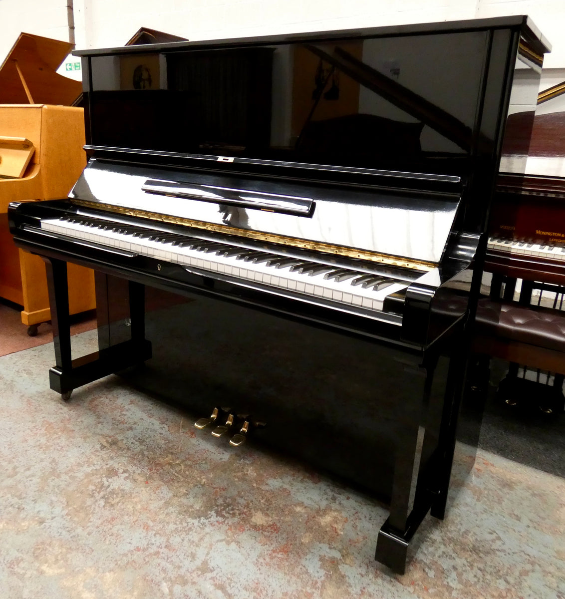 Yamaha U3 Upright Piano in Black High Gloss Cabinetry Finish ...